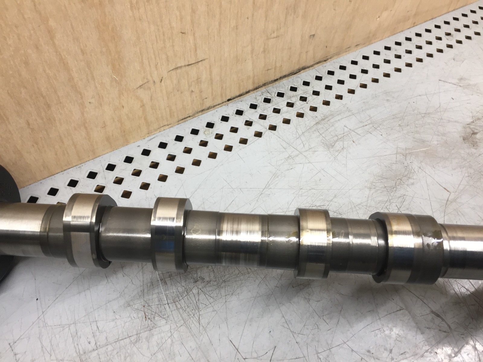 MERCEDES BENZ C-CLASS LOWER RIGHT DRIVER CYLINDER HEAD CAMSHAFT OEM ...