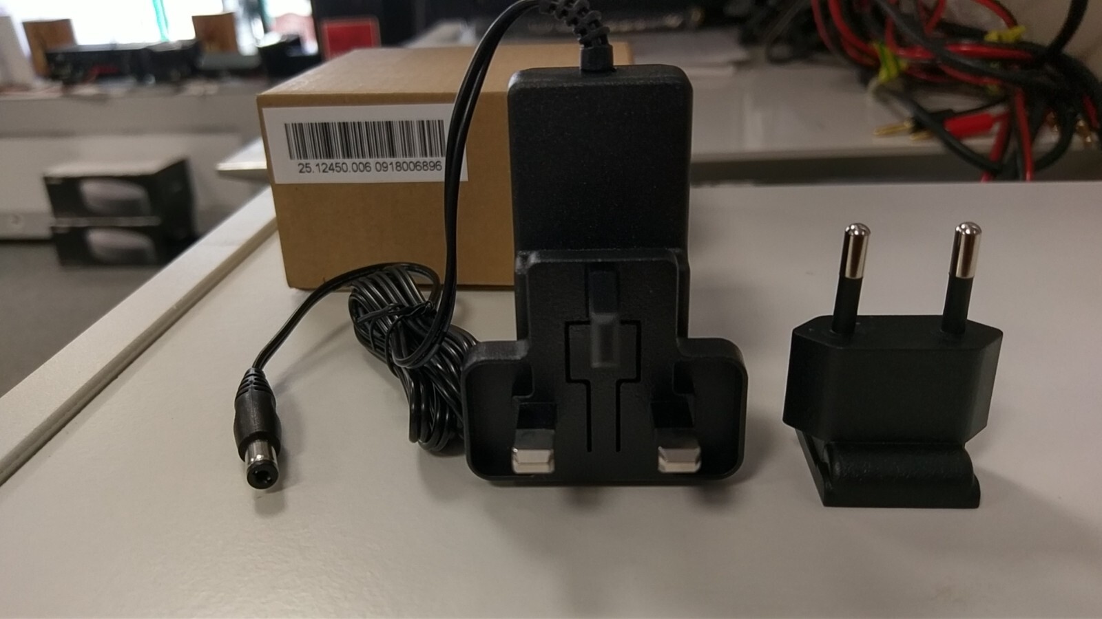 Genuine DVE Dsa-12cb-12 120100 Ac/dc Power Supply Adapter 12v 1.0a UK ...