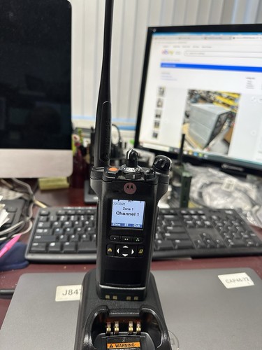 Motorola apx 6000 700-800mhz With Battery Charger | eBay