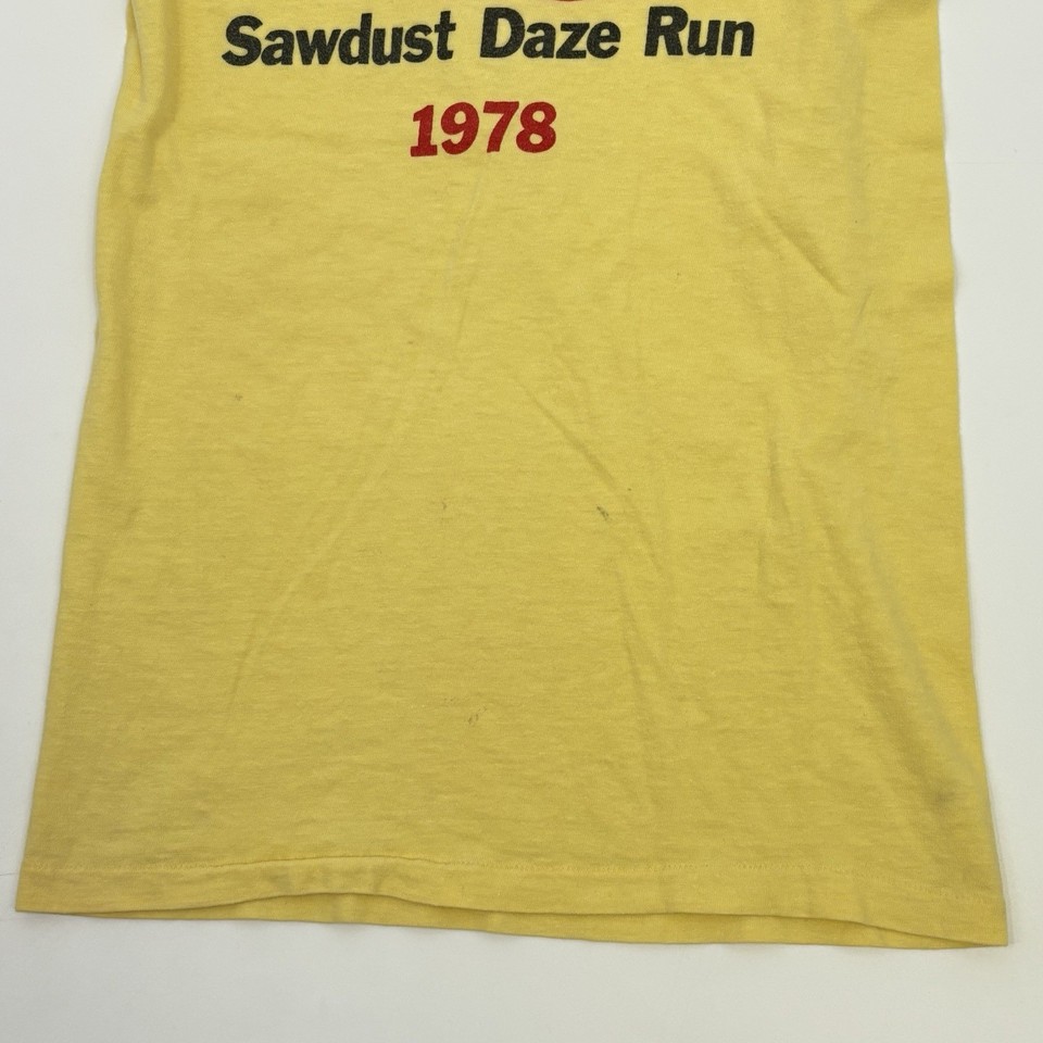 TRUE VINTAGE 1970S THE ATHLETES FOOT SAWDUST DAZE RUN 1978 T SHIRT VTG ...