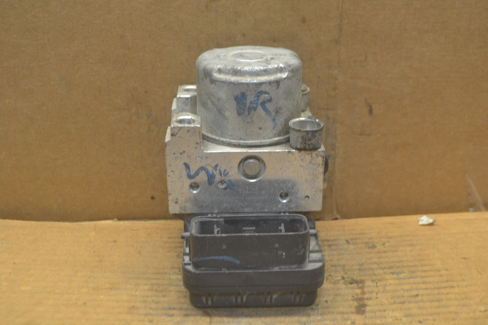 2004-09 Ford Ranger ABS Pump Control OEM 5L542C346AA Module 538-16C4 | eBay