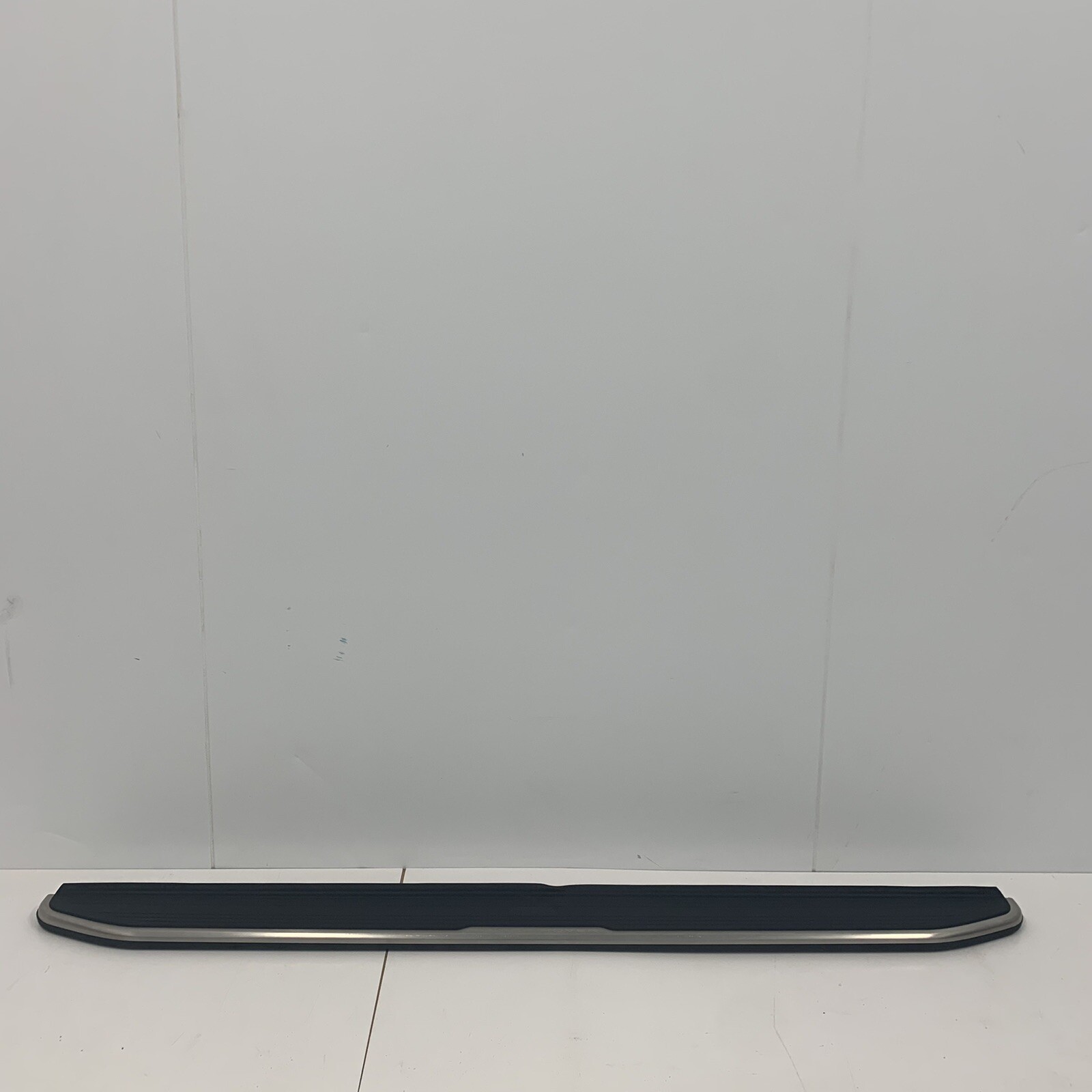 GENUINE Range Rover Evoque 2011-2018 Pure & Prestige Side Step RH ...