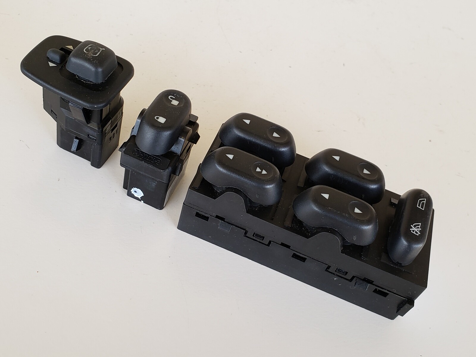 03-08 Grand Marquis 4L1T-14540-ABW Drivers Side Left Master Window ...