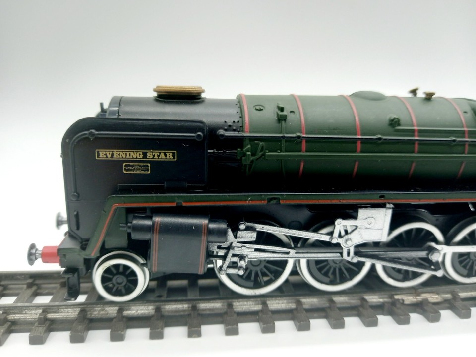 OO Gauge Scale BR Evening Star 9F 92220 Steam Locomotive Train Model ...
