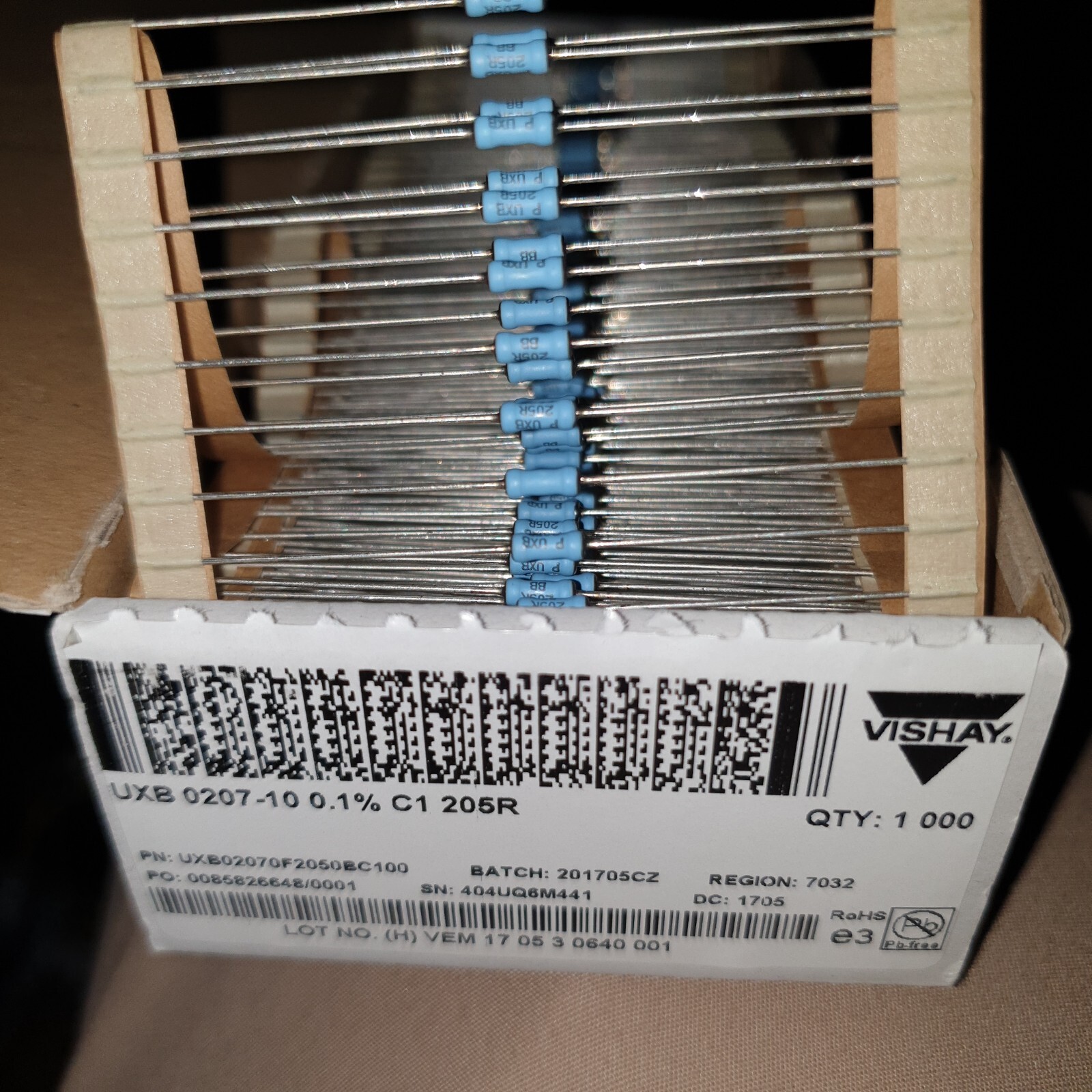 VISHAY UXB207-10 205R 0.1% 10ppm High Precision Thin Film Leaded ...
