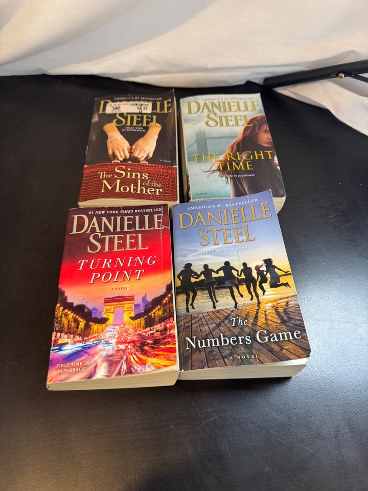 Lot of 10 Danielle Steel Romance Mass Market Paperback Books MIX | eBay UK