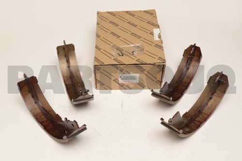 0449560070 Genuine Toyota SHOE KIT, REAR BRAKE 04495-60070 | eBay Australia
