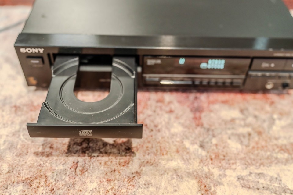 Sony CDP-291 Vintage CD Player 1991 High Precision D/A System Servo ...