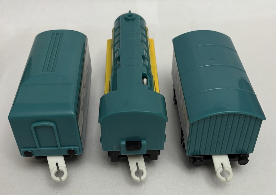 Thomas & Friends Connor TrackMaster Motorized Train Engine Passenger ...