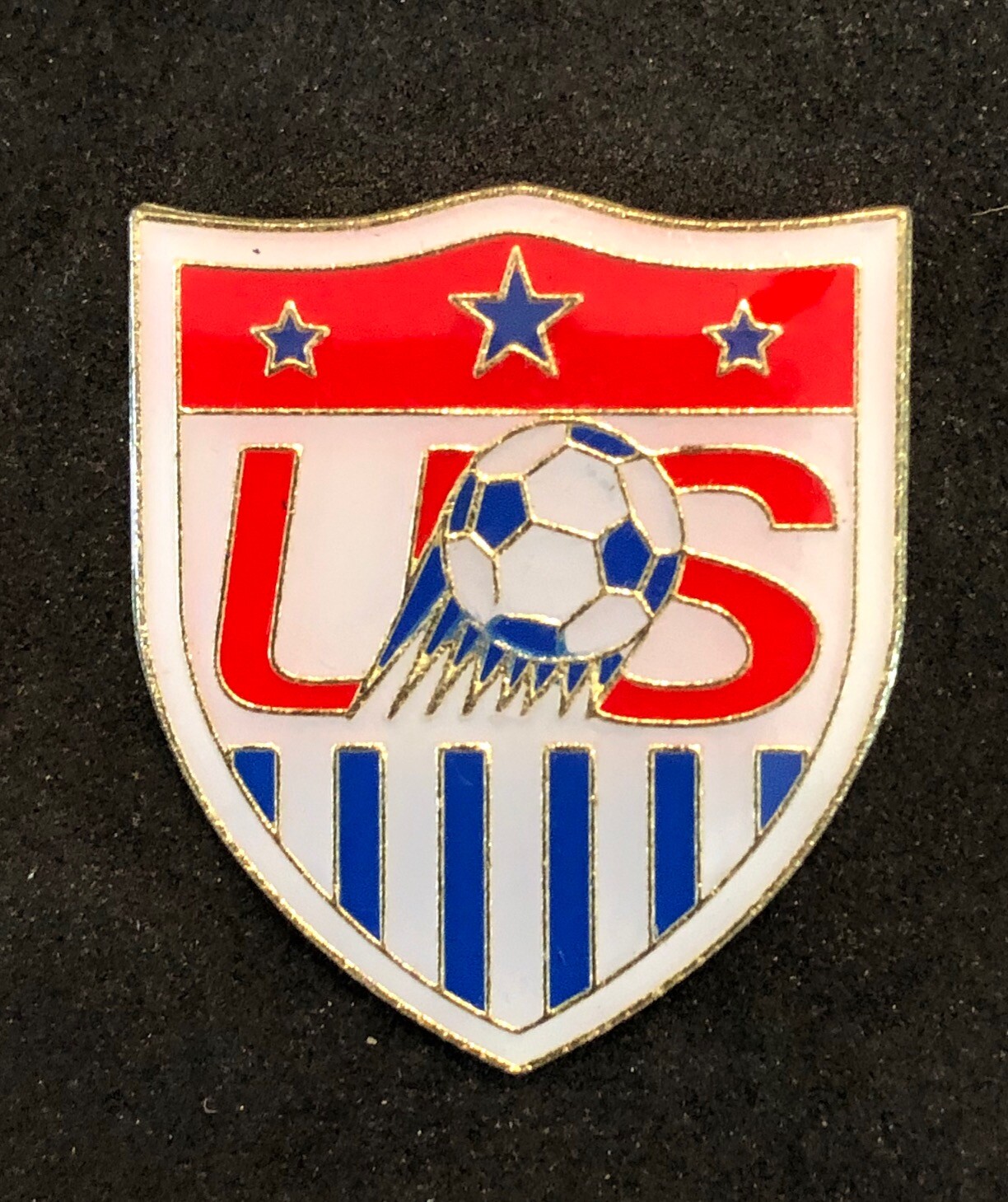 USA Classic Vintage Soccer Pin Badge | eBay