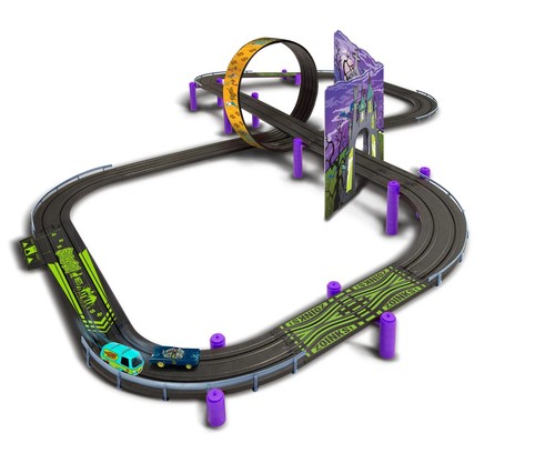Auto World 18' Scooby-Doo Meets Batman & Robin Electric Slot Car Set HO ...