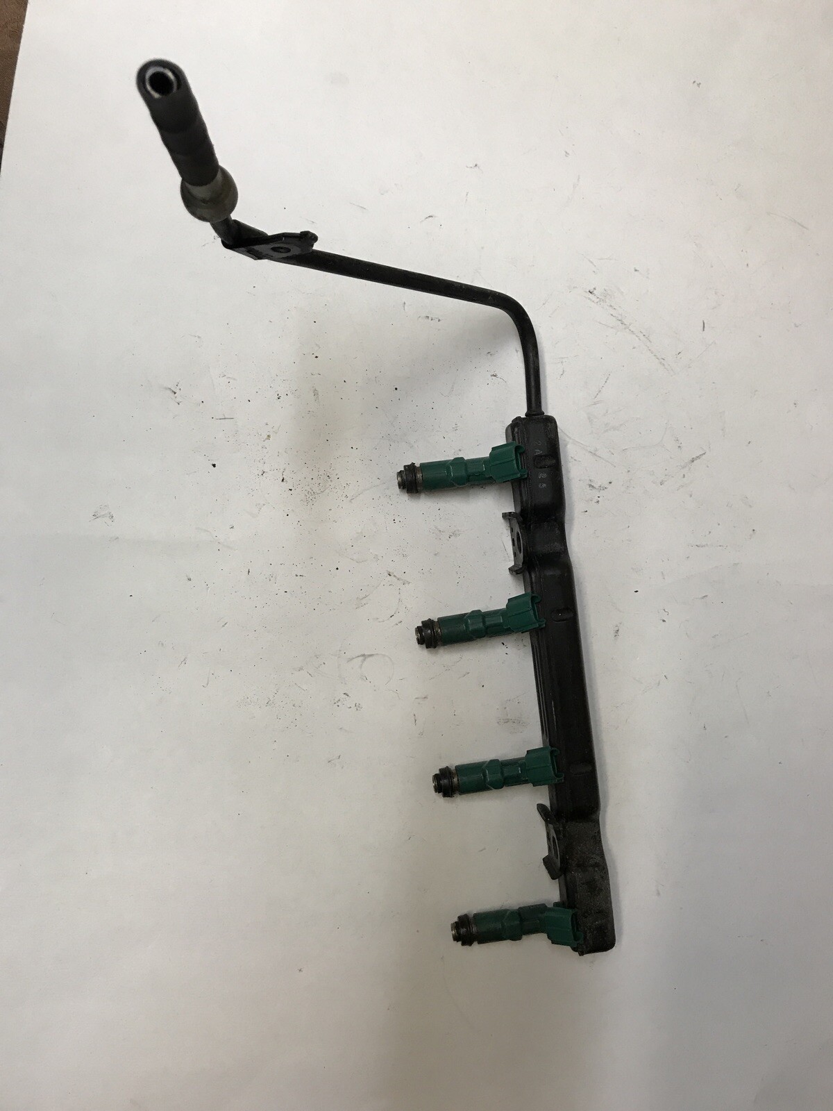 01 02 03 TOYOTA PRIUS FUEL RAIL W/INJECTORS OEM | eBay