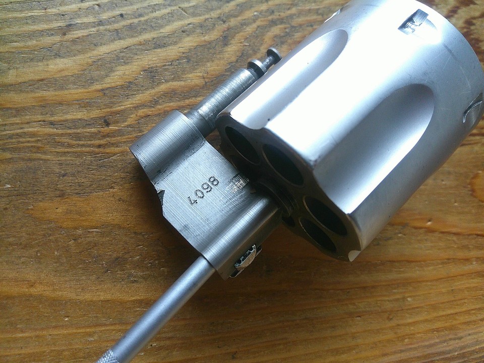 Taurus Raging Bull .44 Magnum Stainless Steel Cylinder Assembly 44 Mag ...