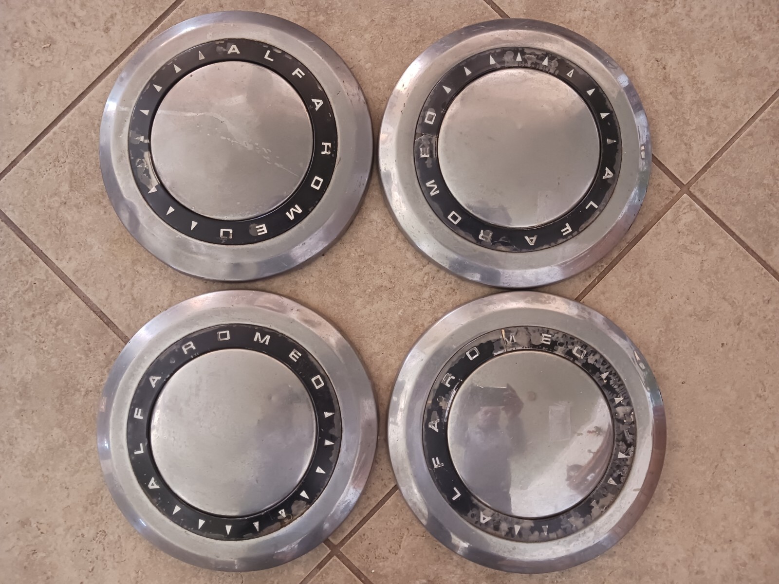 Alfa Romeo Hub Caps GTV Stepnose SPRINT GT Giulia 105 750 Giulietta ...