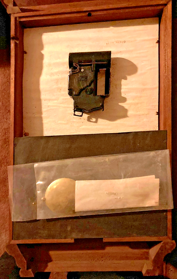 Vintage Seth Thomas Railroad Regulator Clock, battery operated pendulum ...