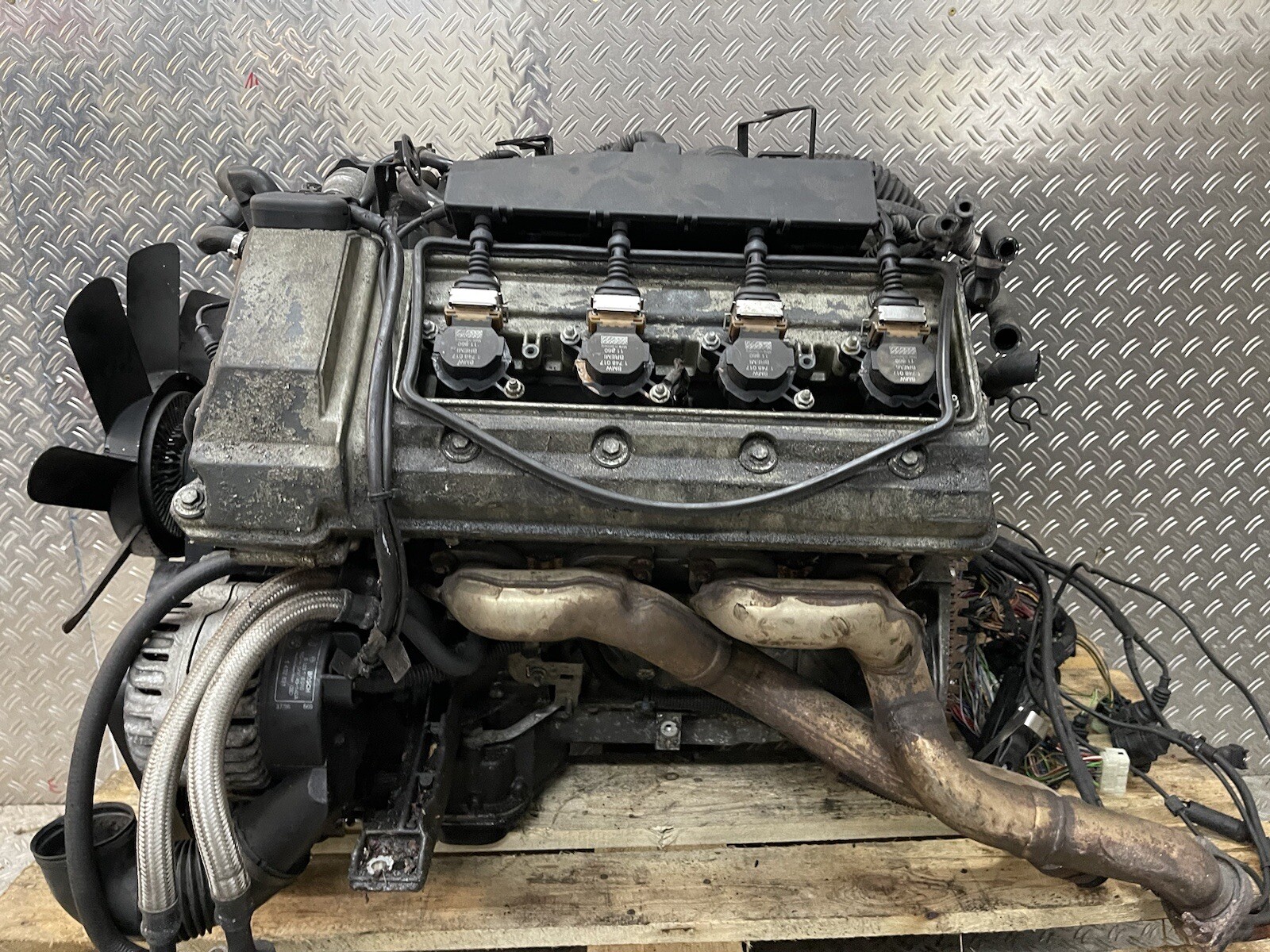 BMW E39 535i V8 M62B35 235PS Motorblock Zylinderkopf Motor #25457 | eBay.de