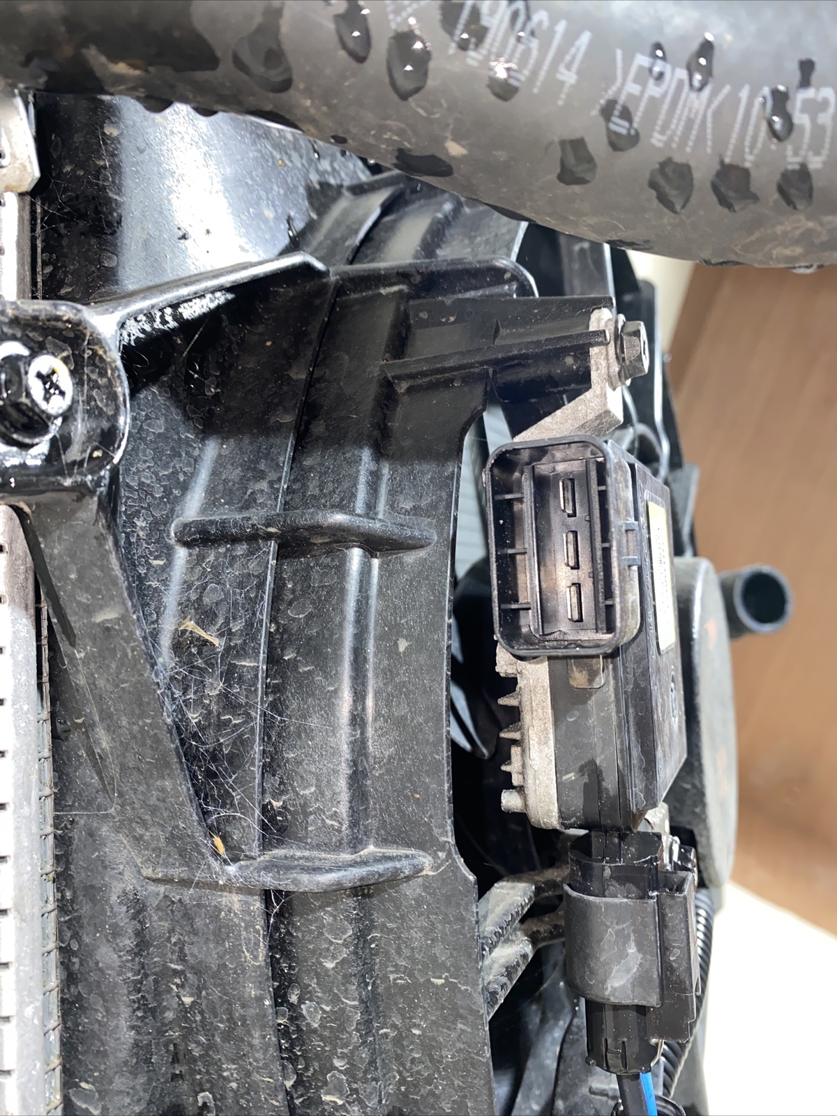 🟢 2017- 2020 KIA RIO 1.4L Diesel RADIATOR And Fan Cooler 25310 1R300 ...