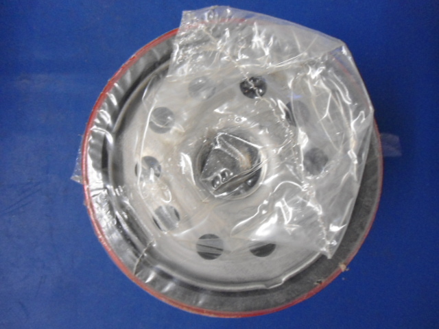 B7131 Lube Spin-on Contains: Anti-Drainback Valve 30 PSID By-Pass Valve ...