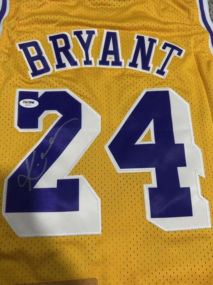 Kobe Bryant Signed Lakers Jersey PSA Authentication | eBay
