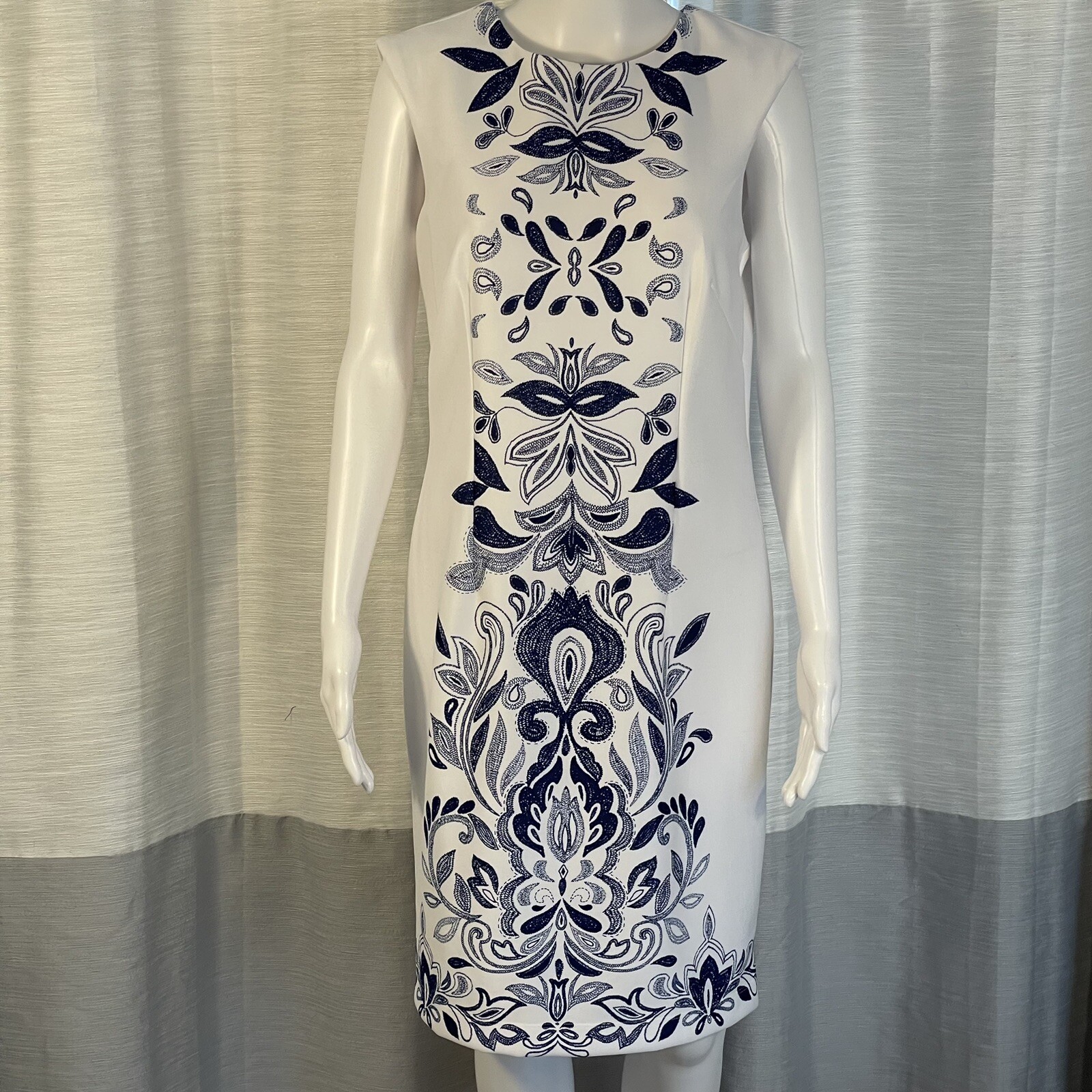 Karin Stevens White Blue Delft Pattern Sleeveless Str… - Gem