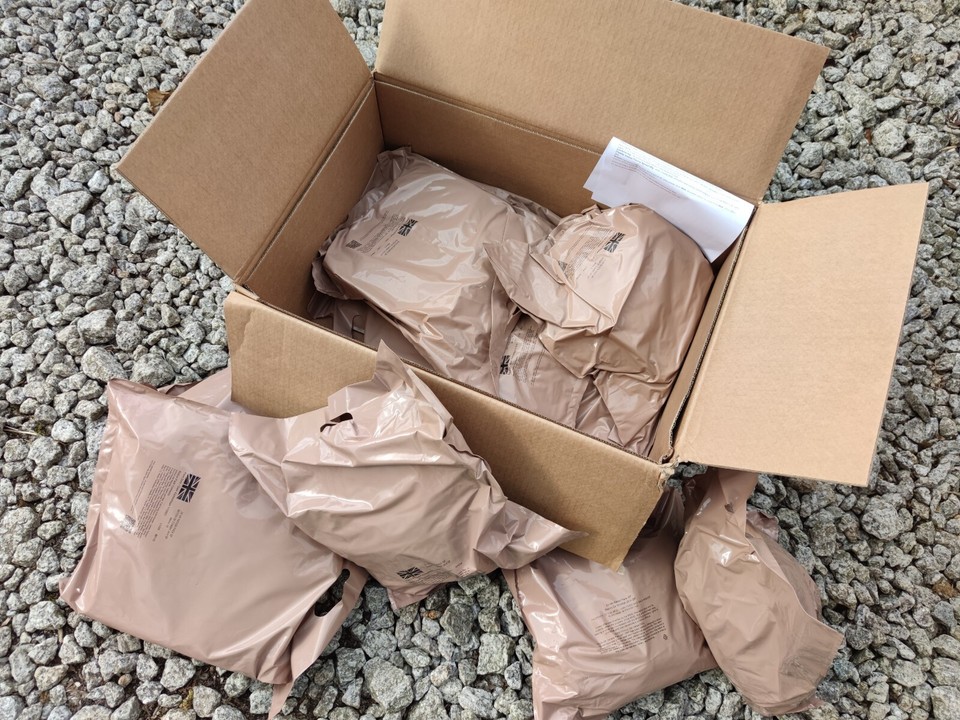 24 Hour BRITISH MRE RATION PACK - Camping Army Military Issue Food Meal ...