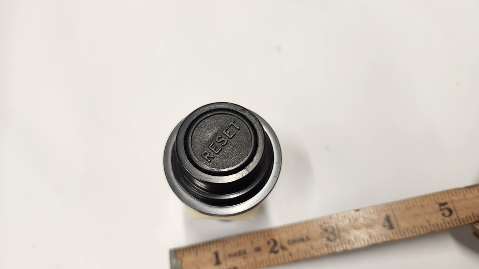 Square D RESET BUTTON Black Plunger Motor Starter Enclosure . NEW TAKE ...