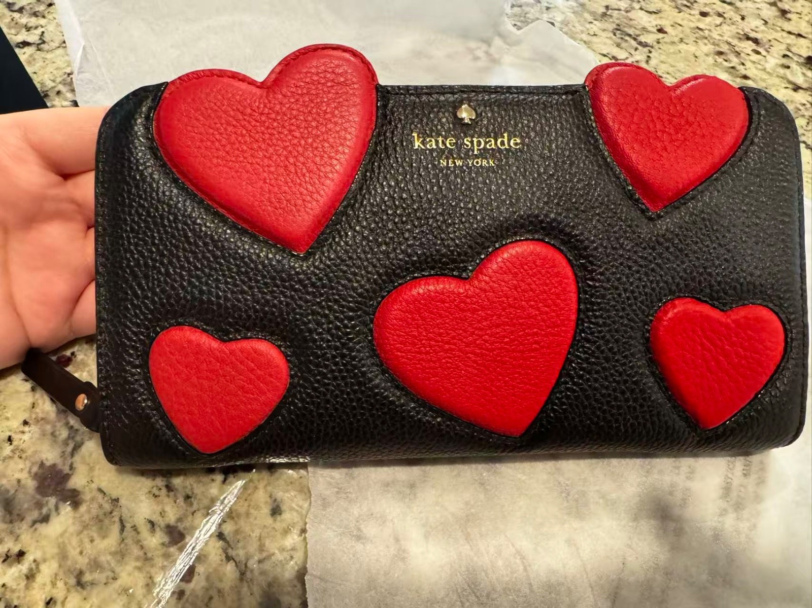 Kate Spade PWRU6138 Be Mine Heart Leather Wallet best valentine gift ...