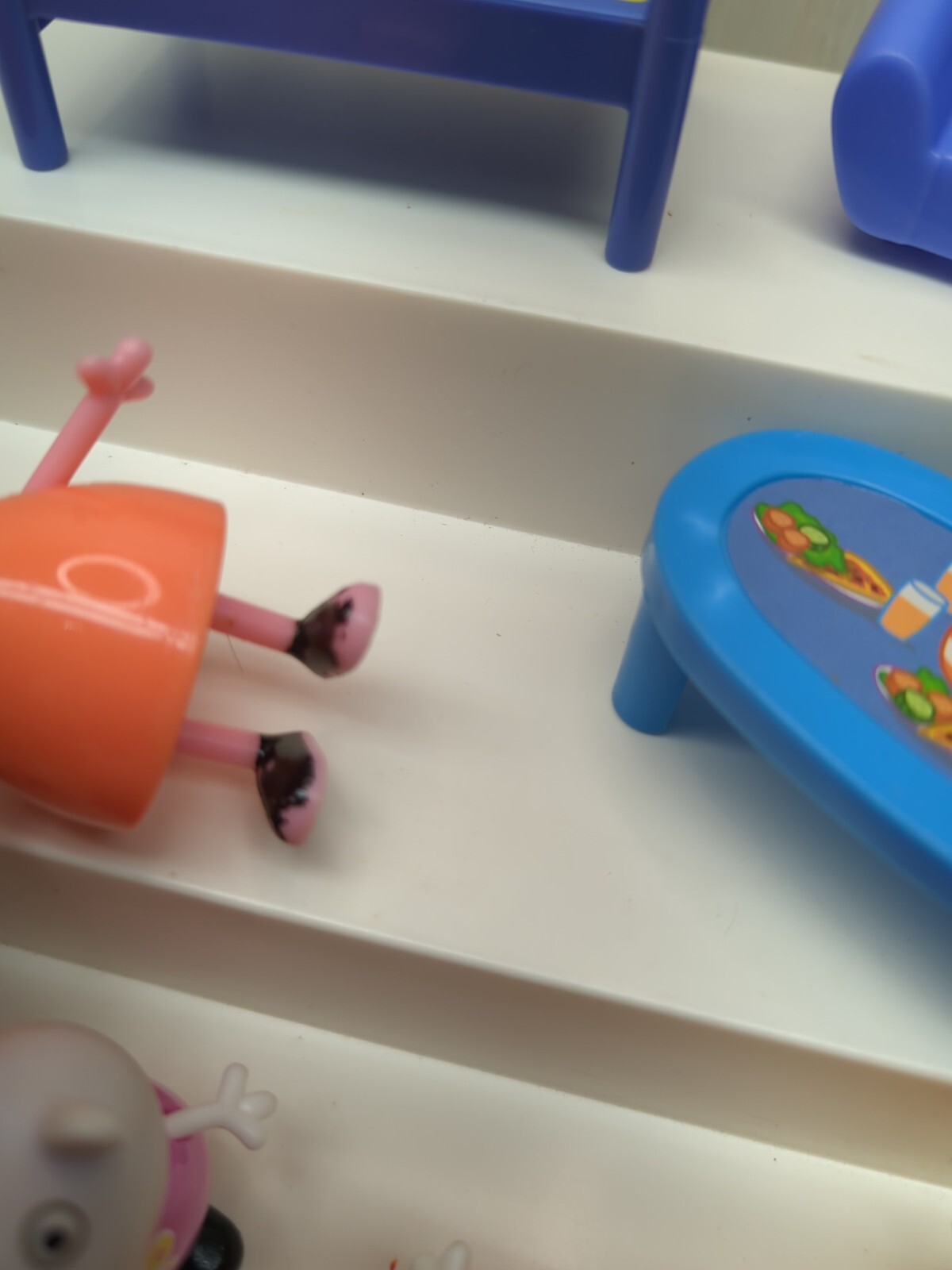 Peppa Pig Mummy Suzy Sheep figures lot couch sofa table bed for house ...