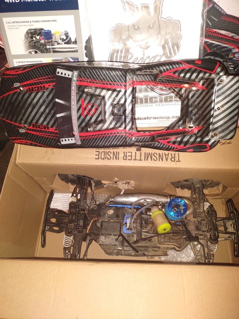 Redcat Racing Earthquake 3.5 1:8 Scale NITRO Remote Control Monster ...