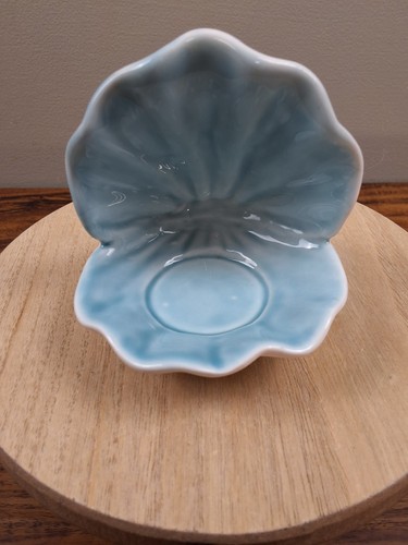 Beautiful Ceramic Clam Shell Votive Candle Holder Blue & White Vintage ...