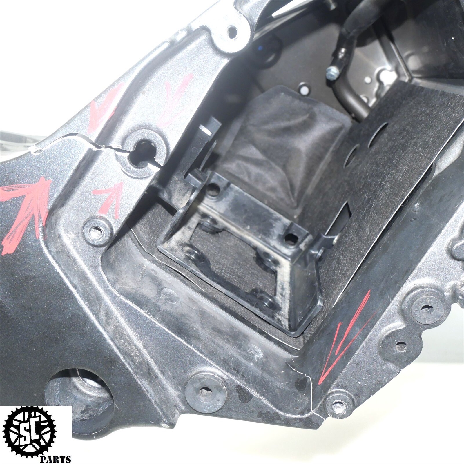 2008 KAWASAKI NINJA ZX14R MAIN FRAME CHASSIS *S* | eBay