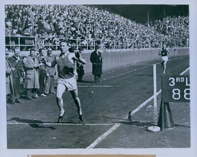 1934 Glenn Cunningham Univ of Kansas Runner Press Photo | eBay