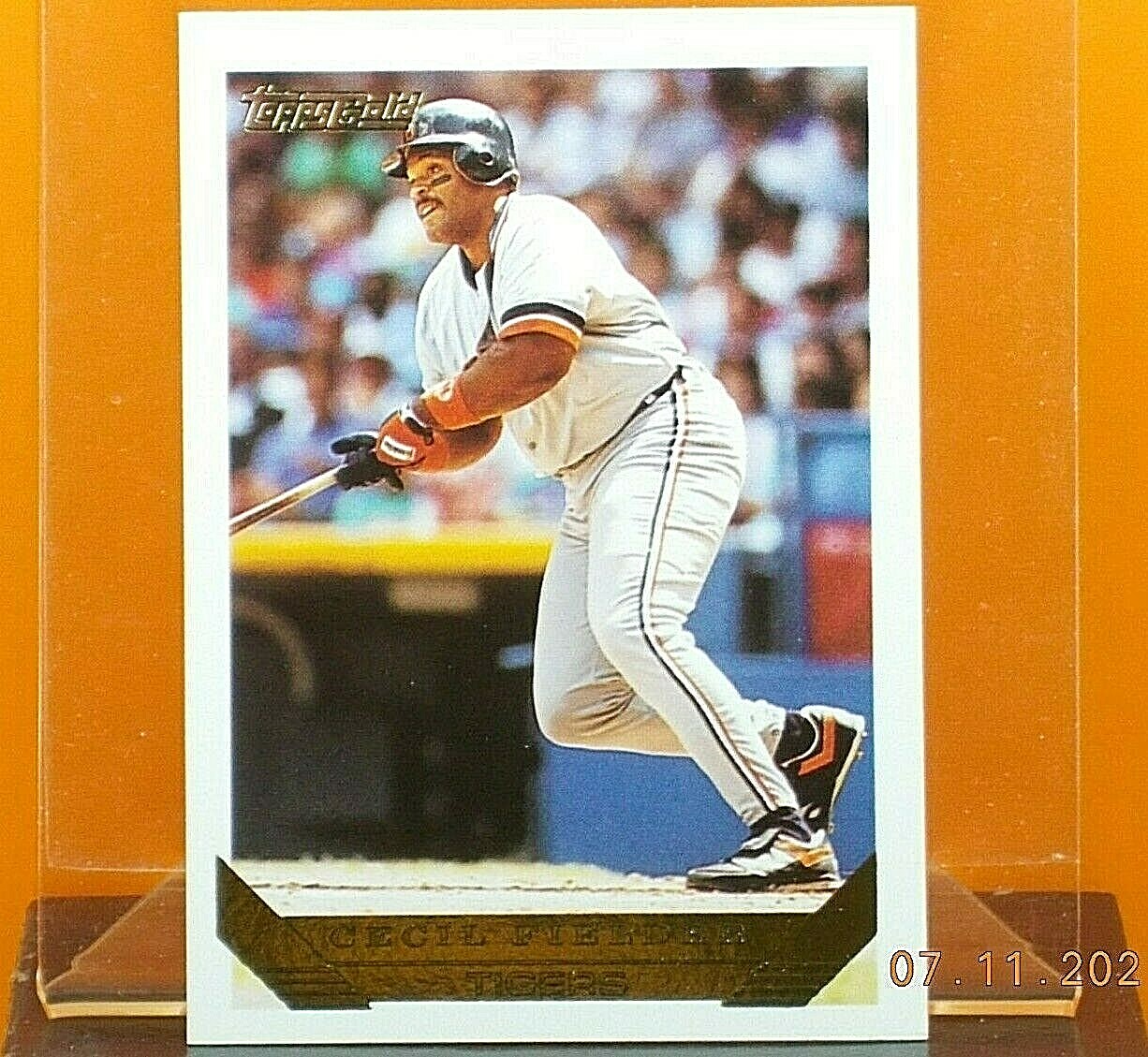 1993 TOPPS GOLD Baseball Card # 80 *** CECIL FIELDER *** Detroit Tigers ...