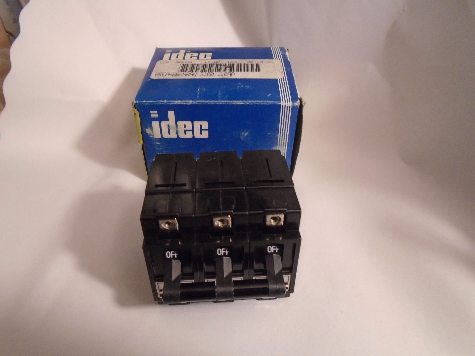 IDEC NRAN3100 Nran3100-30aaa Circuit Protector 30a 30 Amp for sale ...