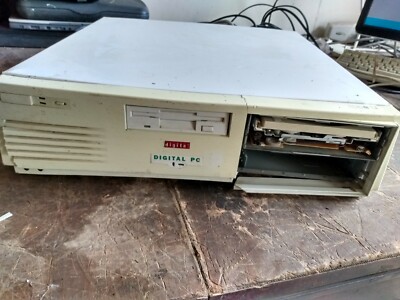 VINTAGE DEC DIGITAL PC INTEL PENTIUM II 233 MHZ DESKTOP COMPUTER MODEL ...