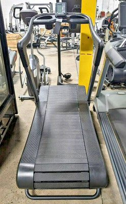 ASSAULT AIR RUNNER EILITE FREE RUN SELF PROPELLED TREADMILL - Gym ...