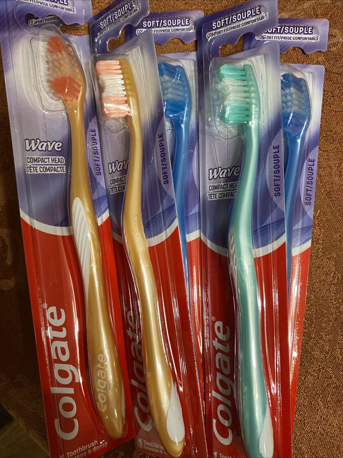 Lot of 18 Colgate Wave Comfort Fit Compact Head Soft Toothbrushes | eBay