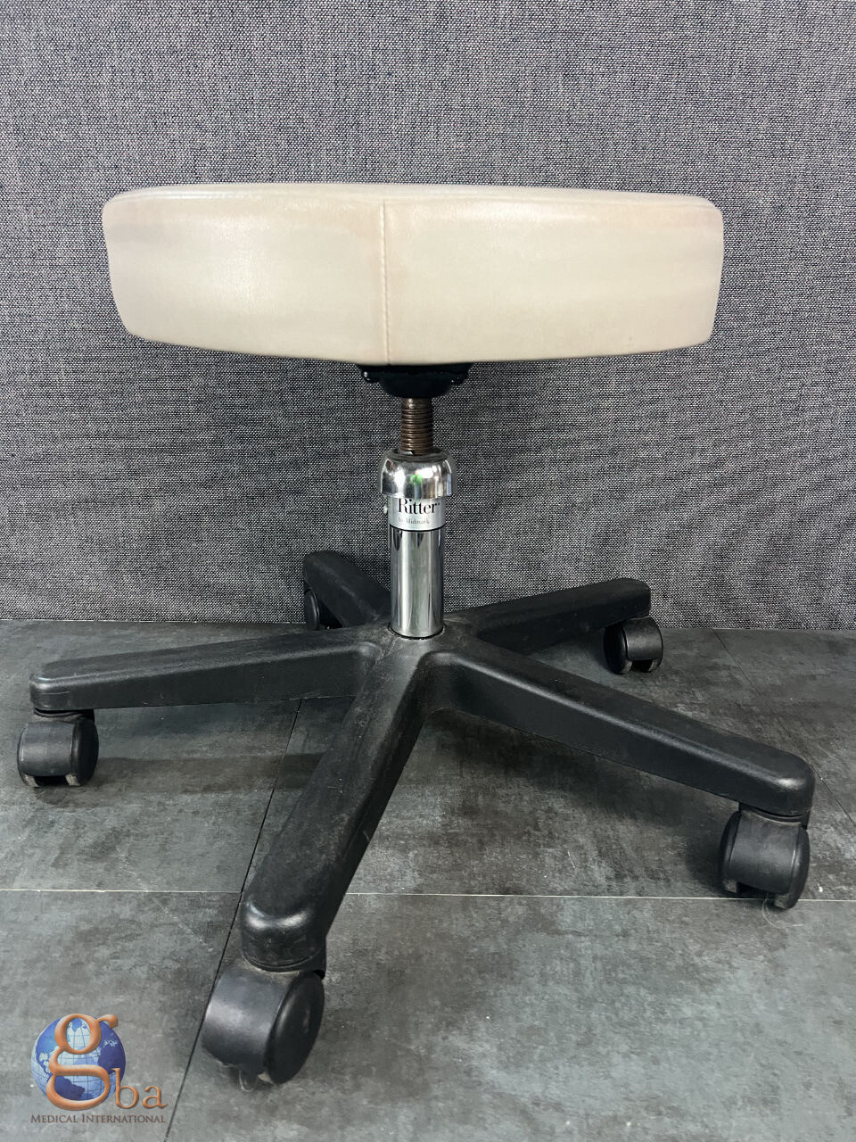 Midmark Ritter 193-001 Spin Physician Exam Stool | eBay