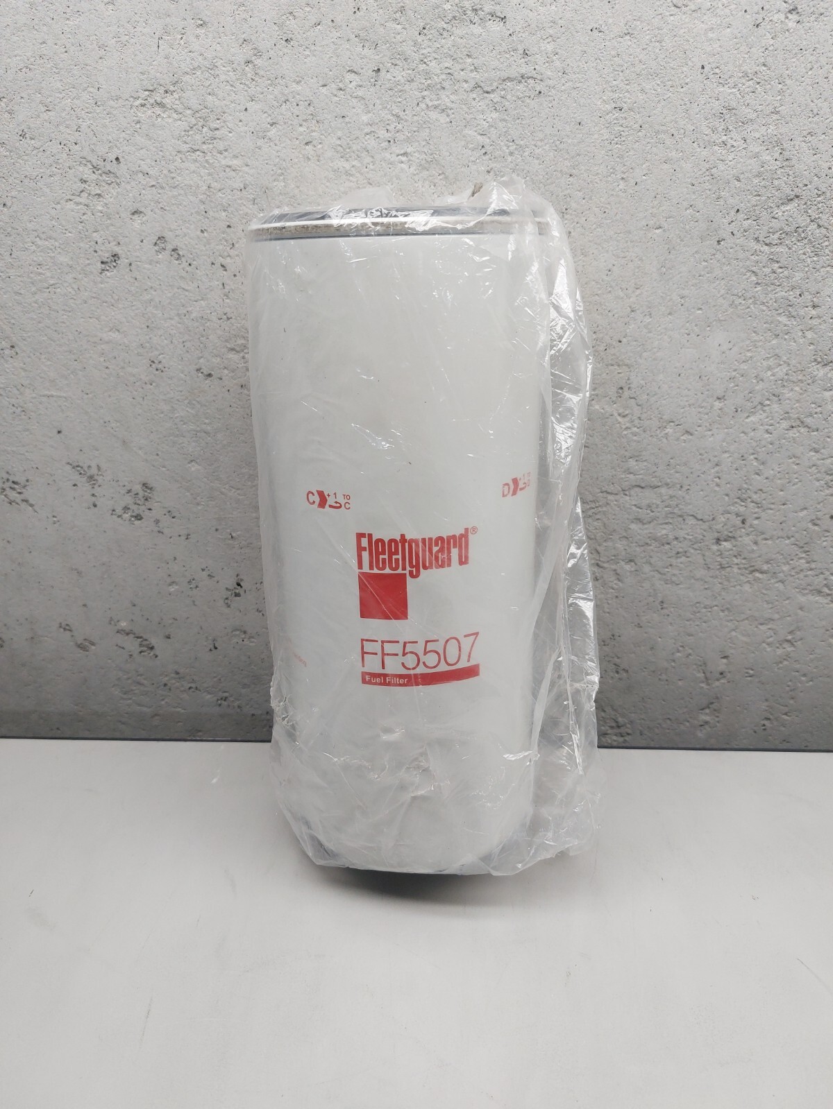 GENUINE Fleetguard FF5507 Fuel Filter - FAST FREE SHIPPING | eBay