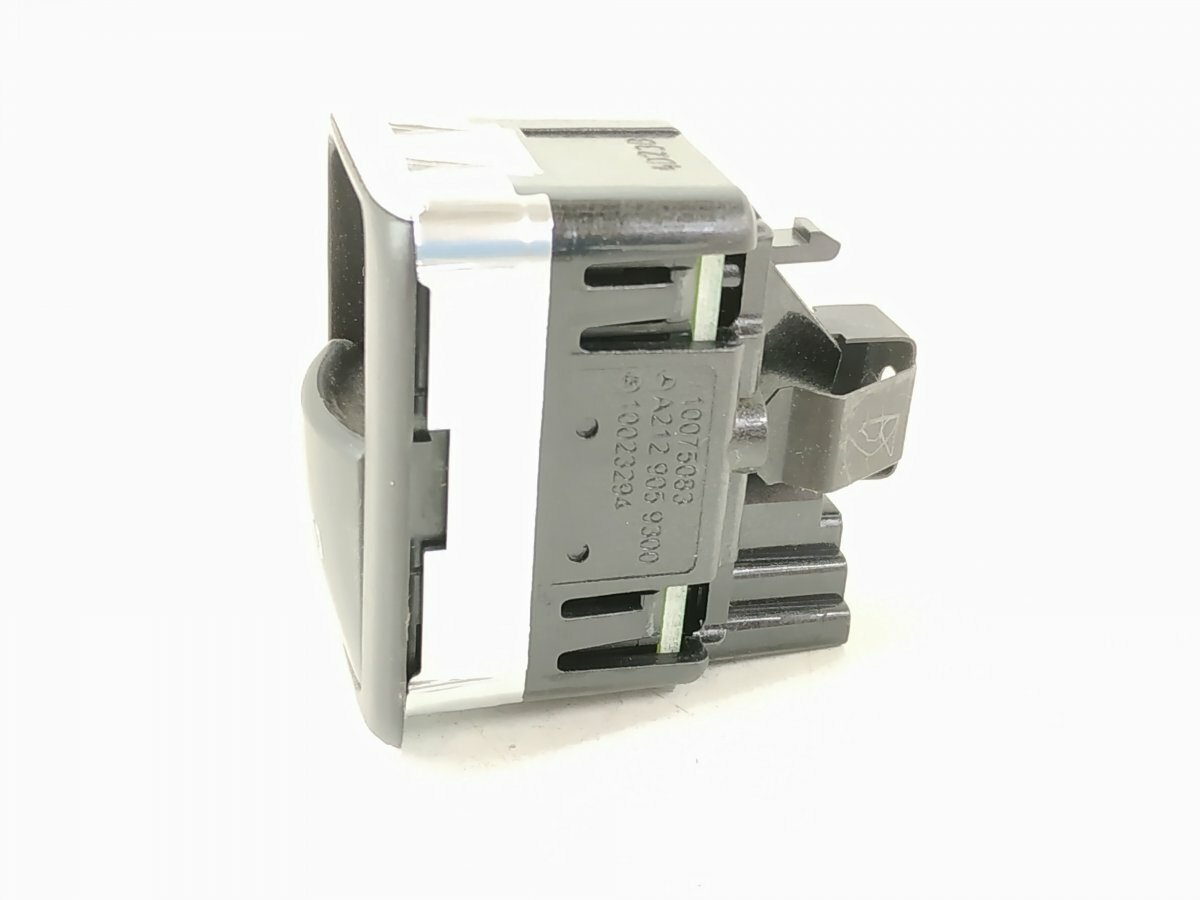 MERCEDES-BENZ CLS C218 BOOTLID / TAILGATE OPEN SWITCH A 2129059300 | eBay