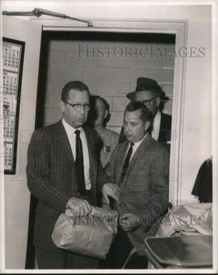 1959 Press Photo Joseph Selby Sr., attorney Joe Moss & Joseph Selby Jr ...