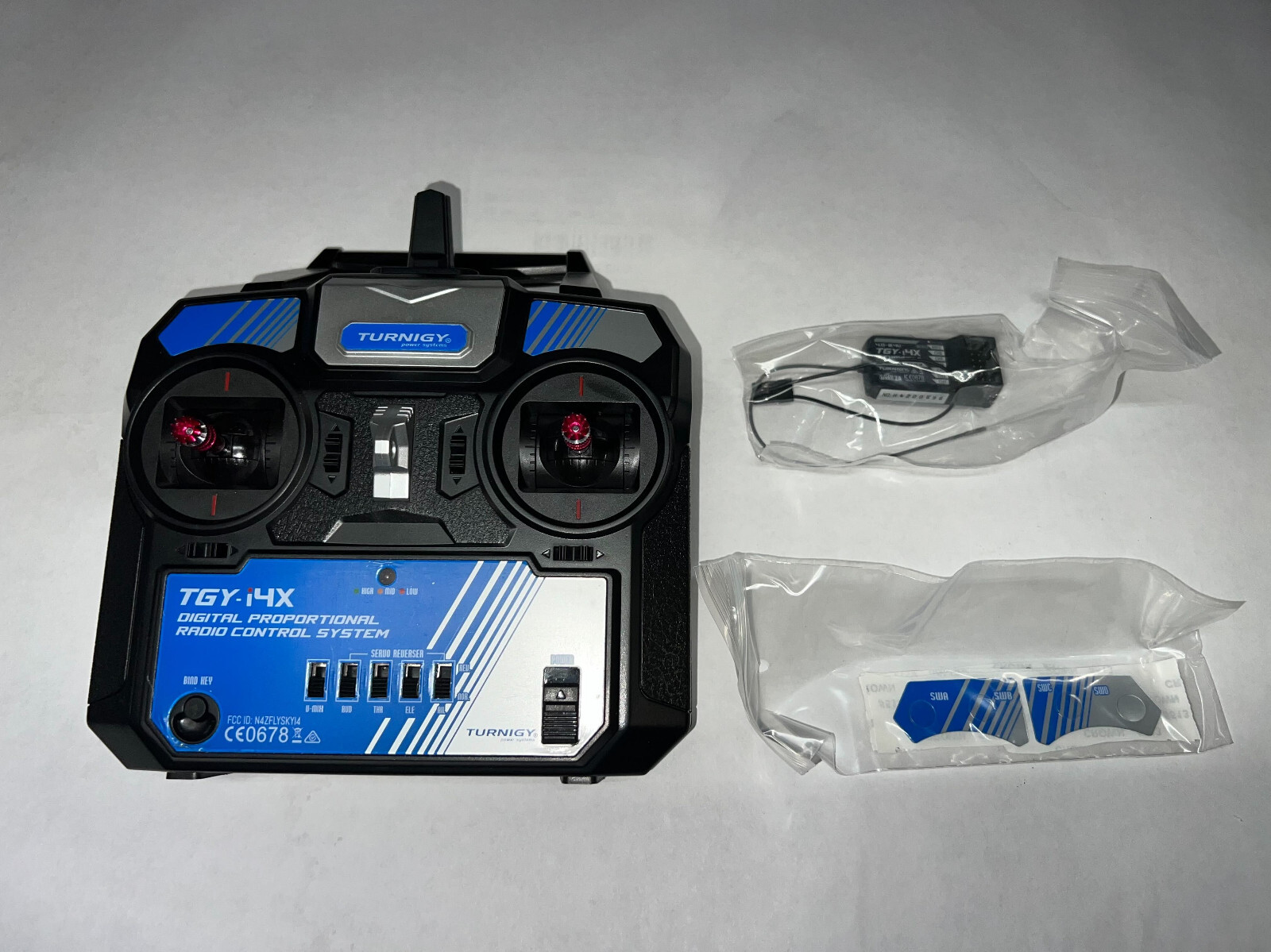 Turnigy TGY-i4X AFHDS 2A 2.4GHz RC Transmitter Controller (Mode 2) with ...