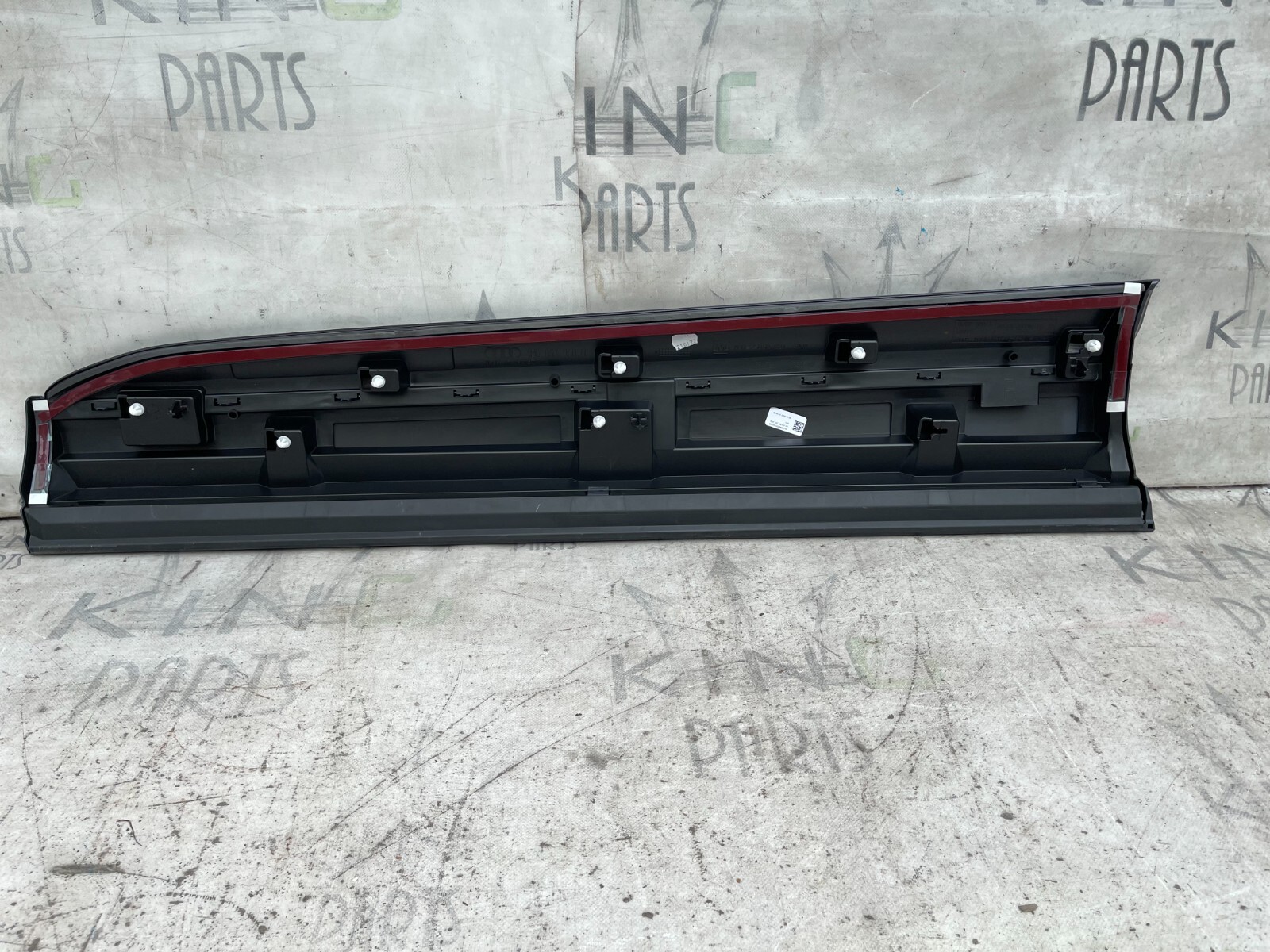 Audi Q7 S Line Right Rear Door Moulding 2015 to 2020 4M0853970B for ...