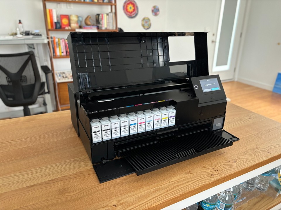 Epson SureColor P900 Color Inkjet Large Format Photo Printer ...