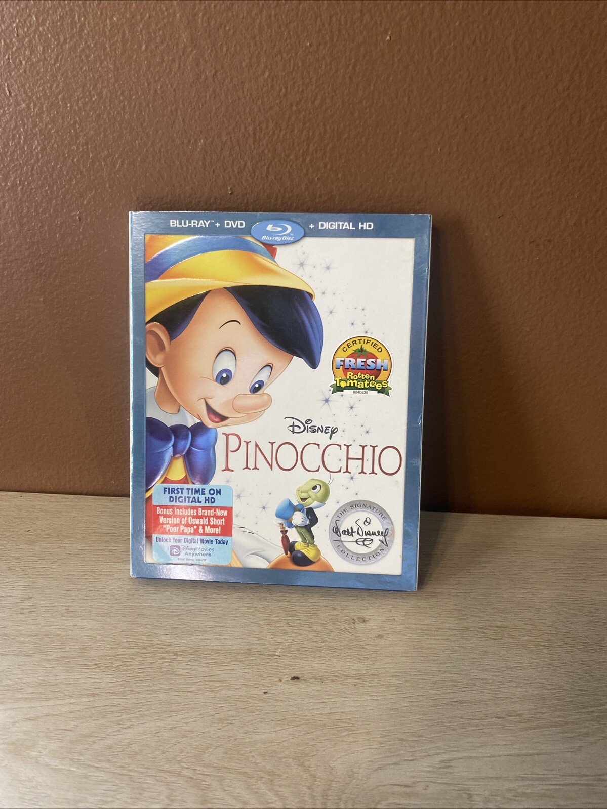 Disney's Pinocchio (Blu-Ray/DVD, 2-Disc Set,, Signature Collection) No ...