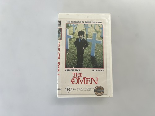 THE OMEN (1994 Release) VHS Video Cassette Gregory Peck Horror Movie ...
