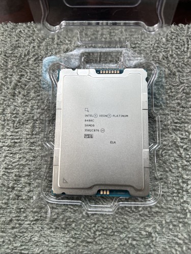Intel Xeon Platinum 8488C CPU processor 48 cores, 96 threads, full load ...