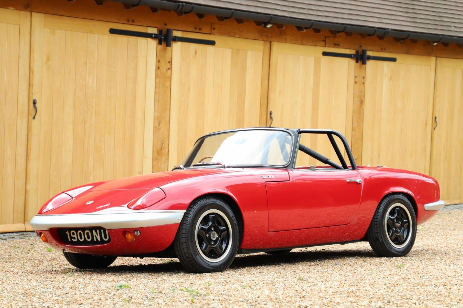 Lotus Elan S1, 1964. Early Elan S1 with a Bourne Plastics Ltd. body ...