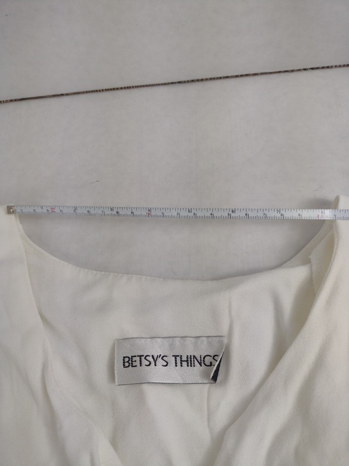 Stunning Vintage Betsy’s Things Cream Flowing Dress Shoulder Pads 14 ...