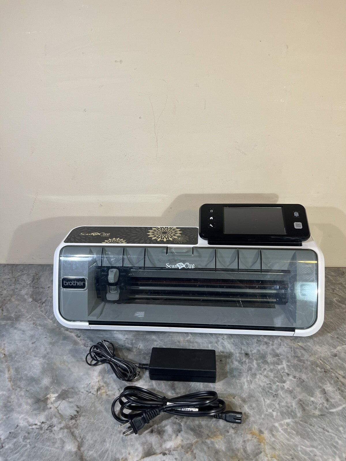 Brother CM350 ScanNCut 2 Wireless Cutting Machine with LCD Display for ...